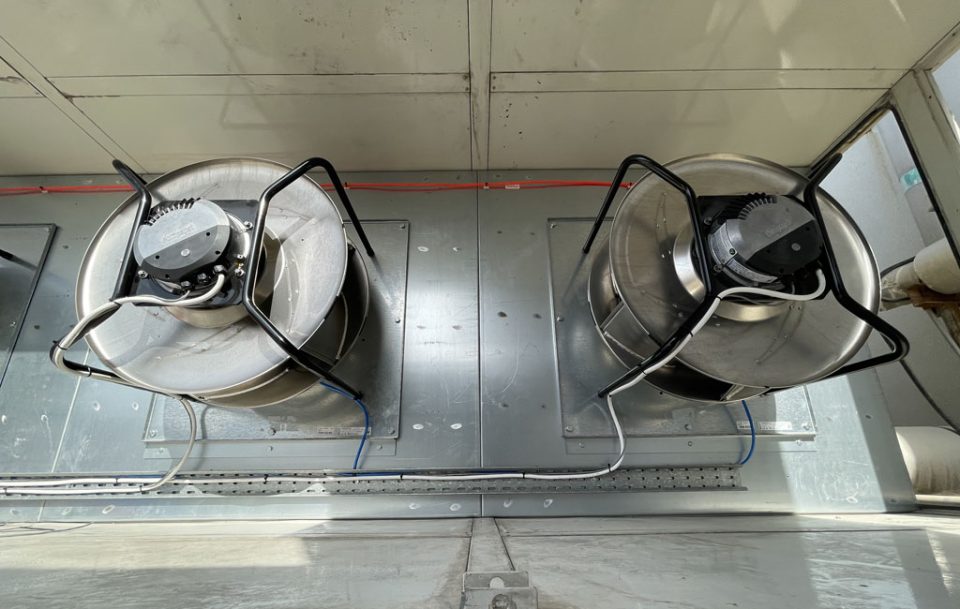 Sky-high savings in AHU retrofit | ebm-papst SEA